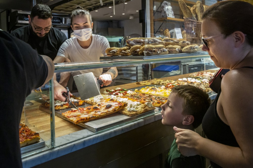 What to Eat at Mercato Centrale in Rome's Termini Station ...